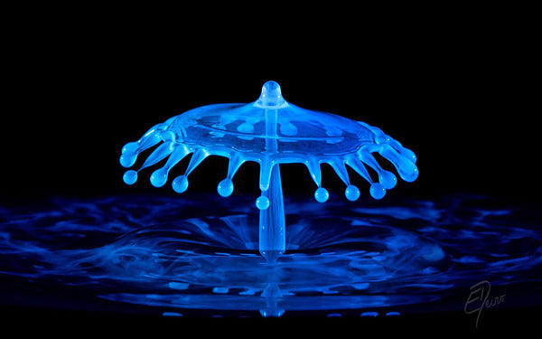 Valva Pluto - Pluto Trigger